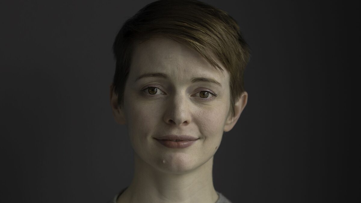 Snění v čase konce. Próza Moře klidu je konejšivým obrazem kolapsu — ČT ...